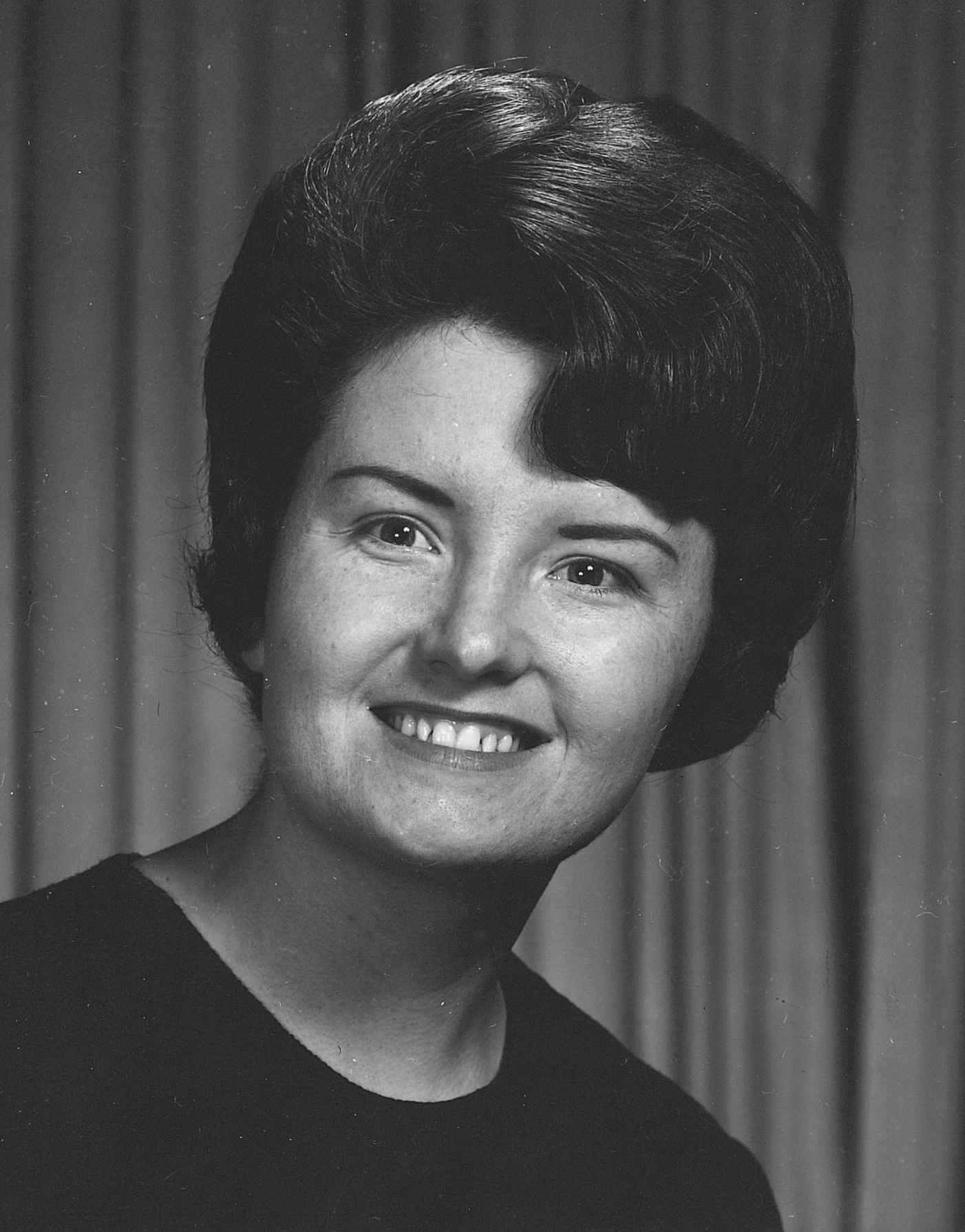Margaret Jane McComb (née Gregg) - Westview Funeral Home & Cremation Centre