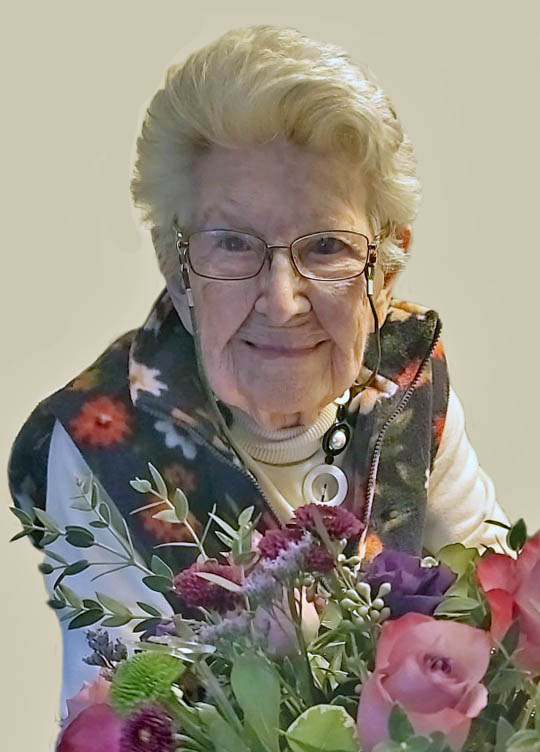 Noreen Eleanor English - Westview Funeral Home & Cremation Centre