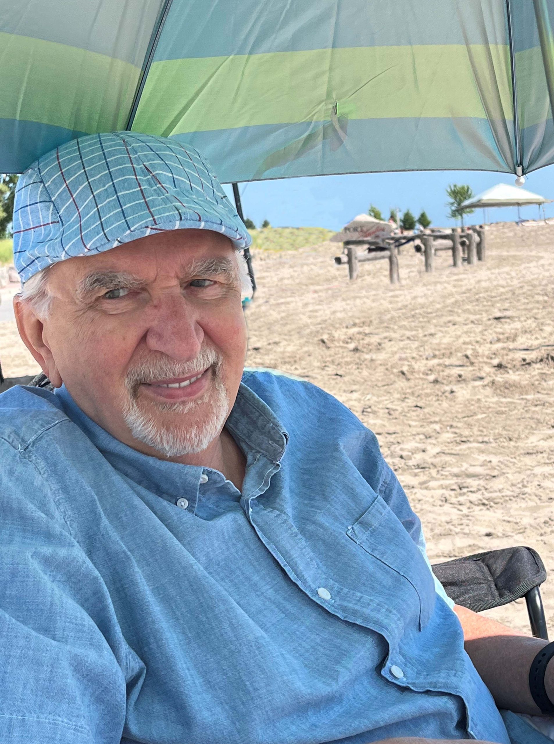 Gordon Douglas Grover - Westview Funeral Home & Cremation Centre