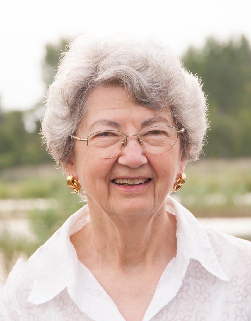 Lillian Margaret Leyenaar (née Thiessen) - Westview Funeral Chapel